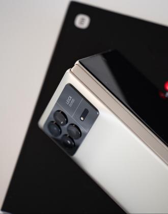 Xiaomi Mix Fold 3 review - PingWest